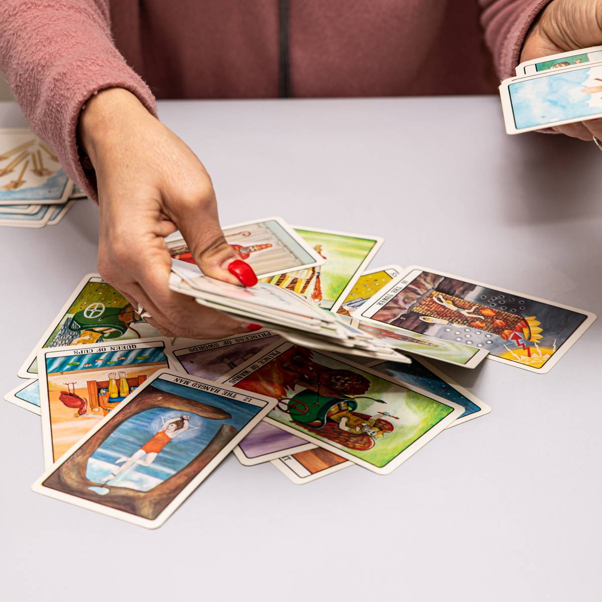 TOP 2025: Tarot Readers in Donegal near me - Fixando